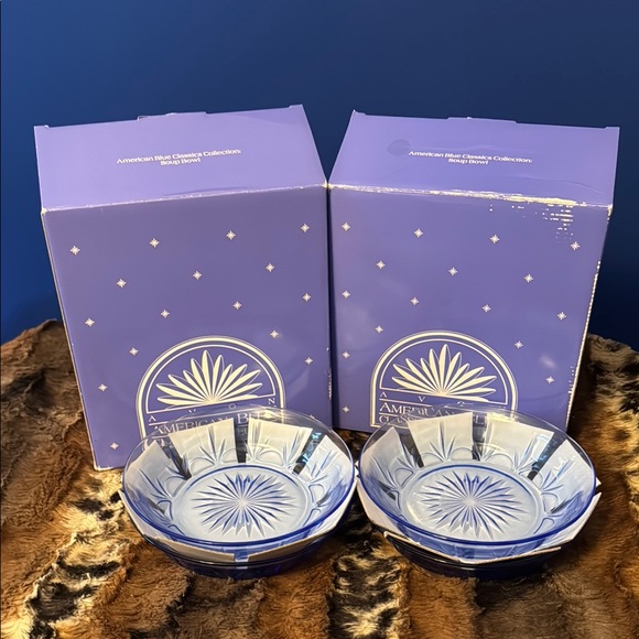 Avon | Dining | Vintage Avon American Blue Classics Collection Soup ...